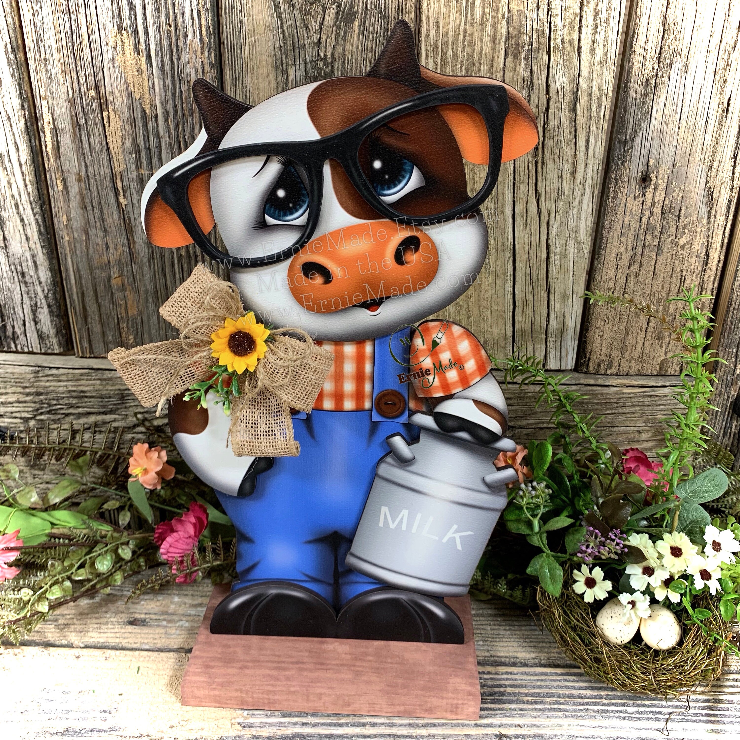 Farmhouse Centerpiece, Cow Decoration, Primitive Wooden Cow Shelf ...