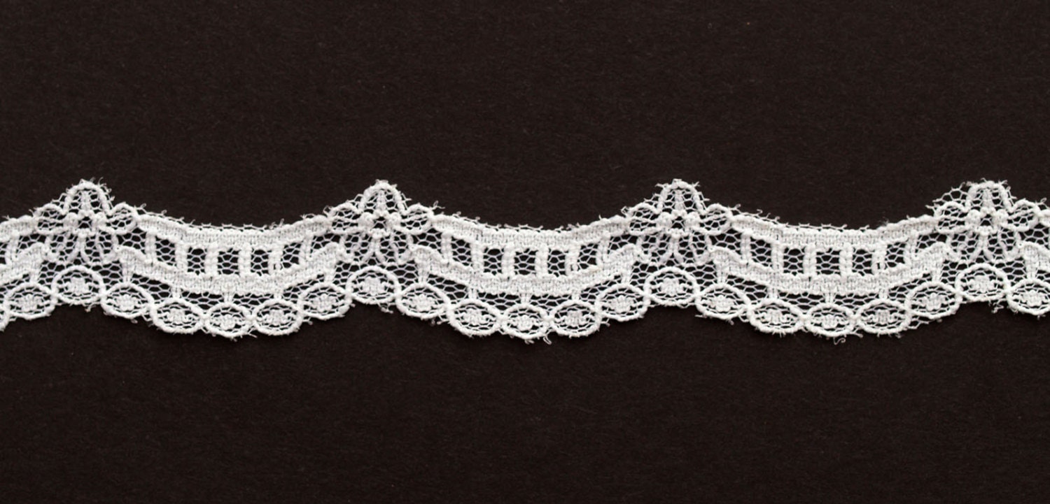 Vintage White Scalloped Lace Trim 1/2 Inches Wide 3 Yards - Etsy