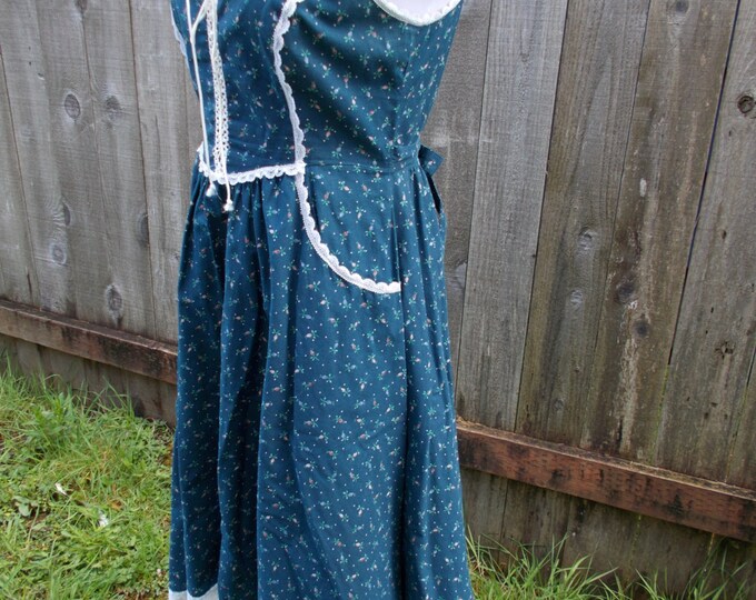 Gunne Sax Blue Calico Sundress With Lace up Bodice, Pockets and Tie at ...