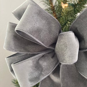 Gray Velvet Christmas Bow: Handmade Tree Topper Wreath Decor - Etsy