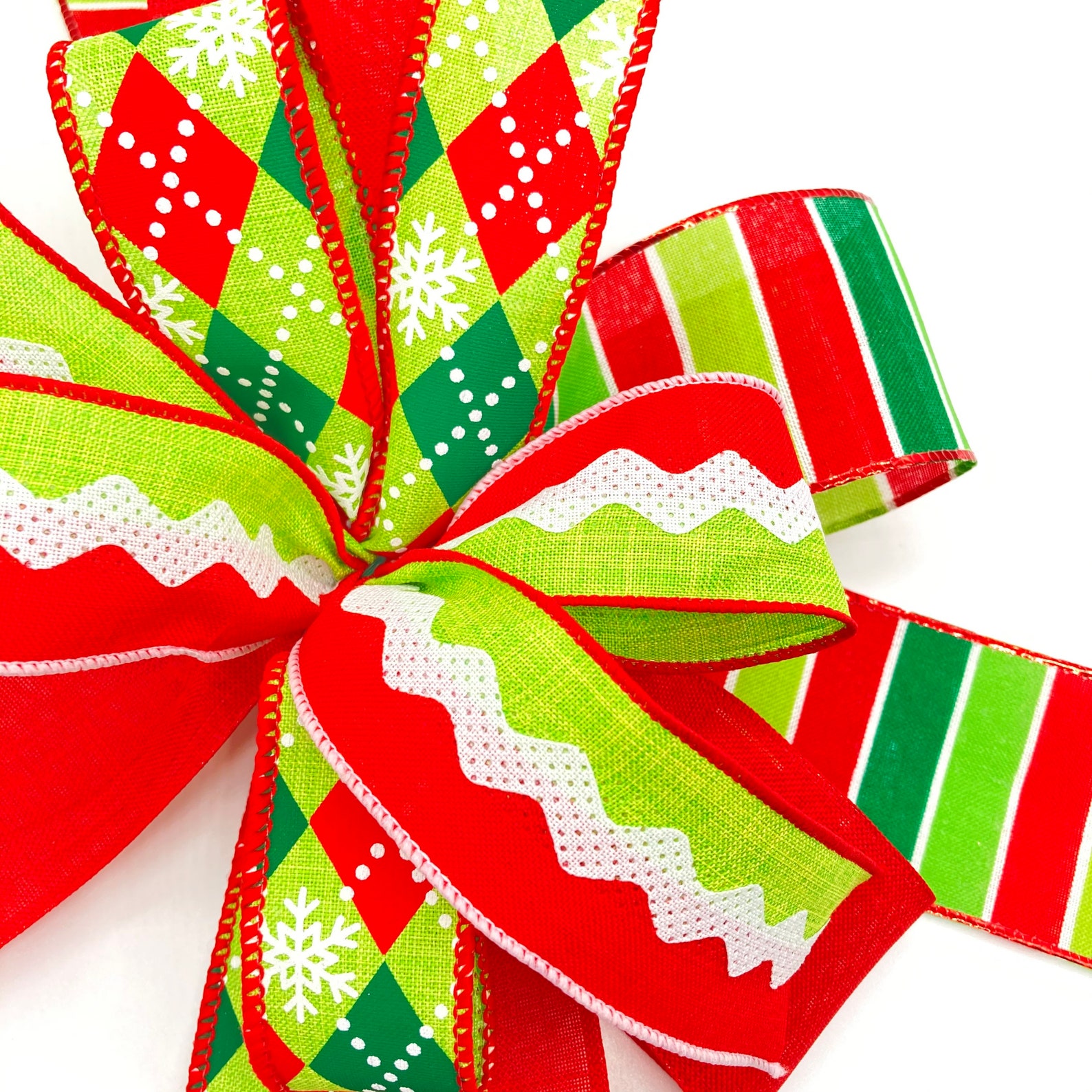 Christmas Tree Bow / Whimsical Christmas Decorative Bow / Xmas - Etsy