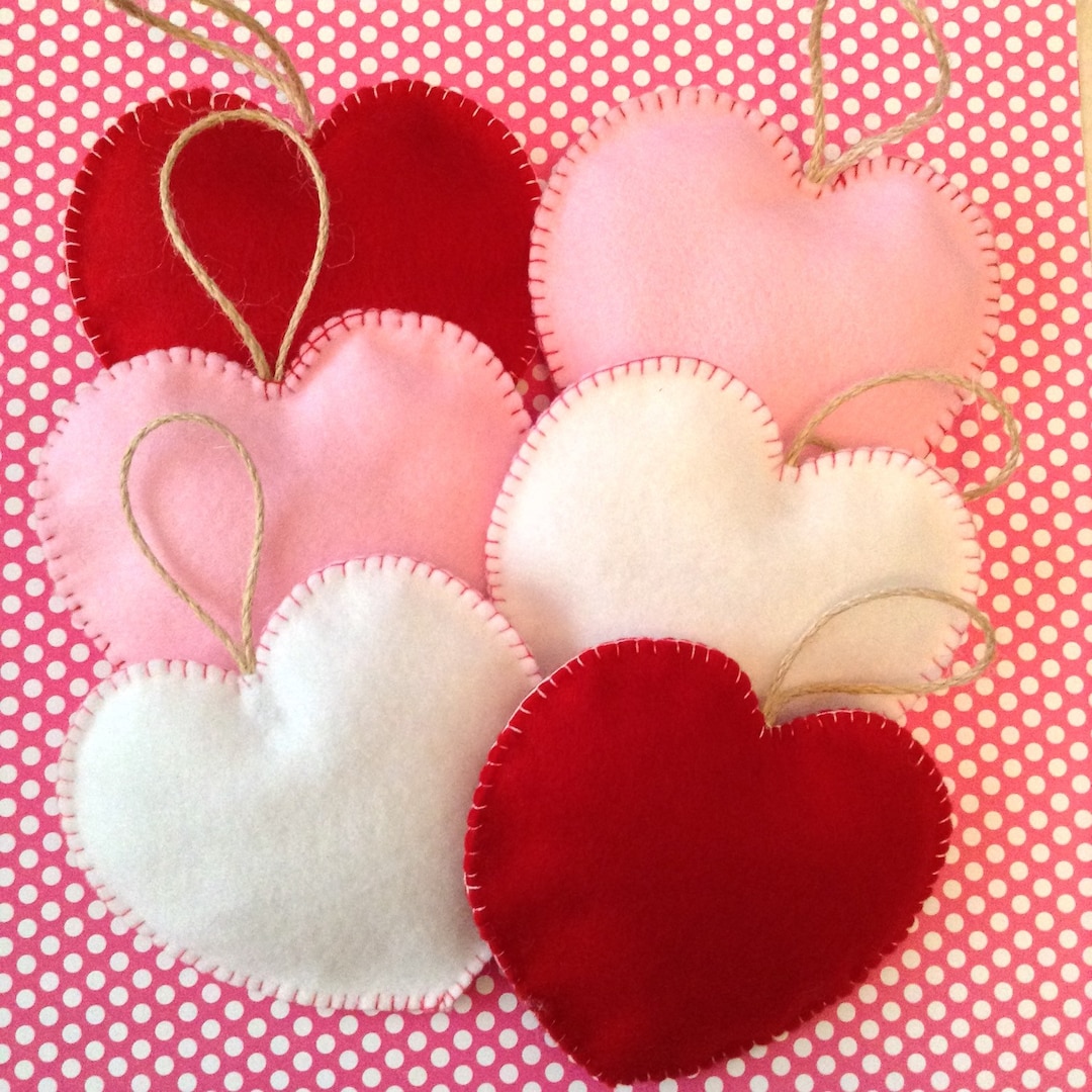 Handmade Felt Hanging Hearts: Valentine's Day Decor, Set of 6 - Etsy