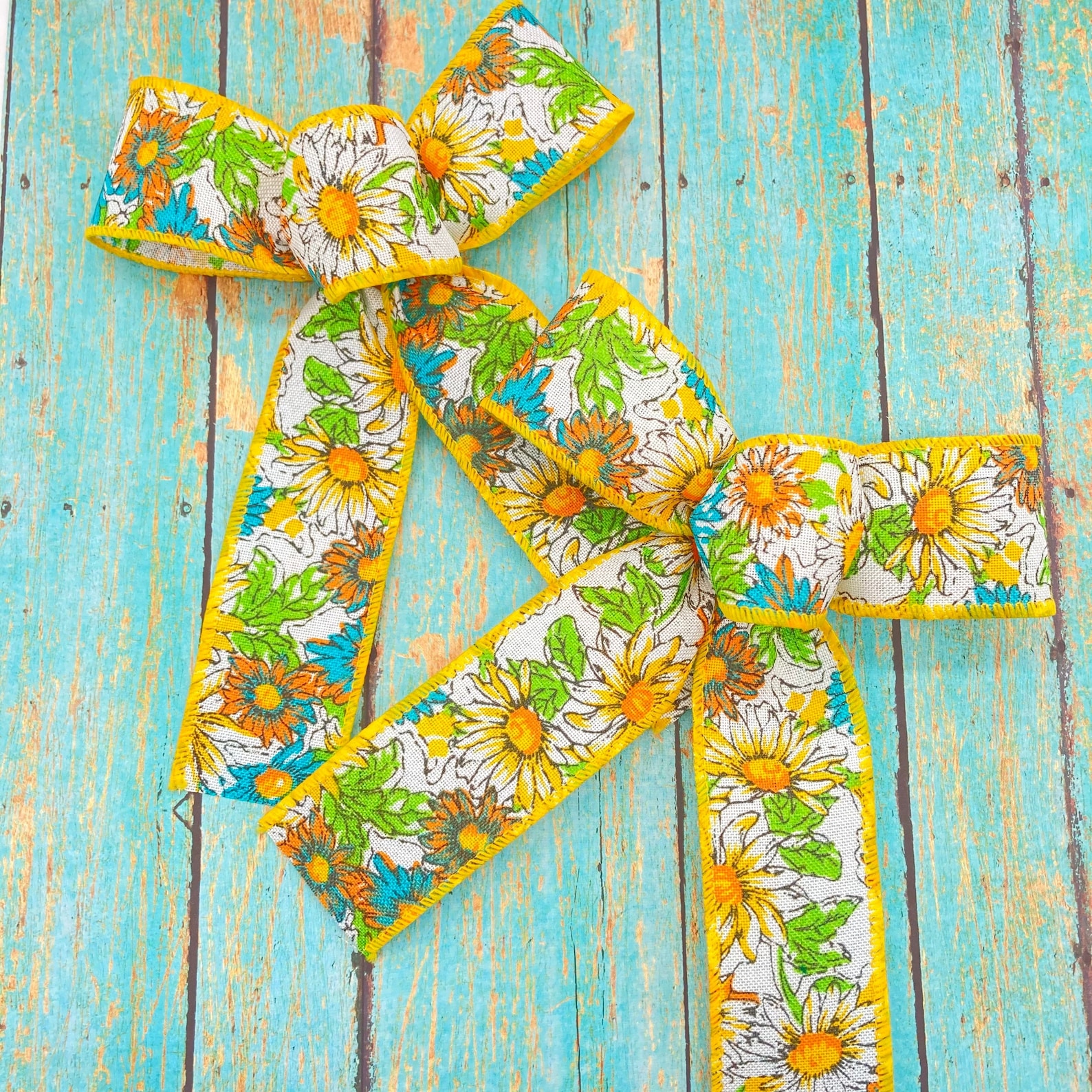 Daisy Decorative Bows / Set 8 Bows / Floral Print Decor Bows / - Etsy