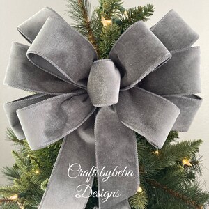 Gray Velvet Christmas Bow: Handmade Tree Topper Wreath Decor - Etsy