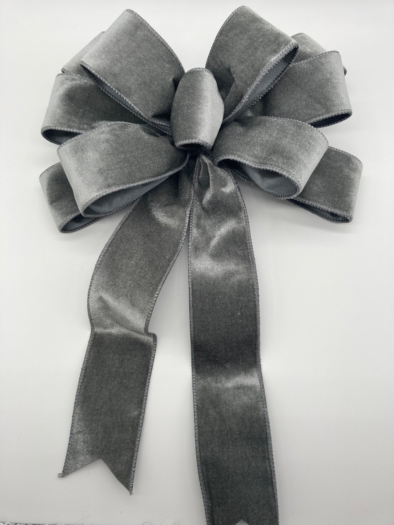 Gray Velvet Christmas Bow: Handmade Tree Topper Wreath Decor - Etsy