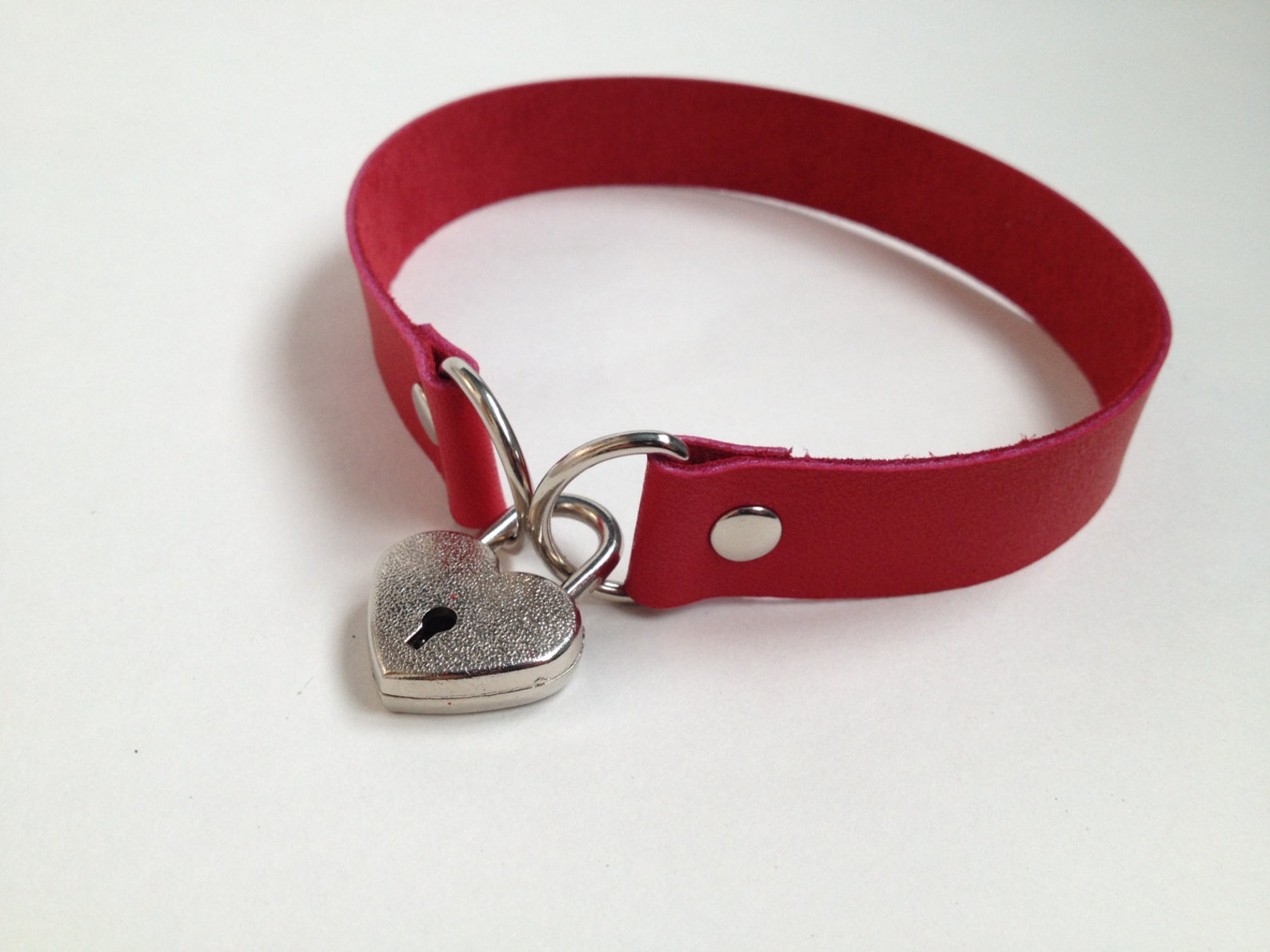 Red Leather Choker Leather Collar Necklace Red Heart Choker - Etsy