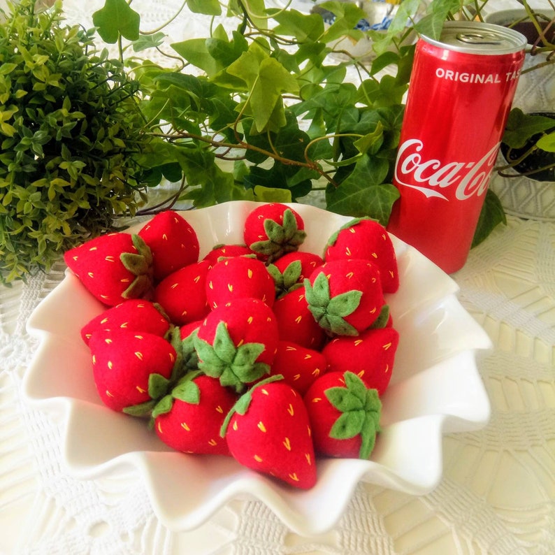 Set 5 Felt Strawberries Pretend Play Food Toys Salad Cake - Etsy