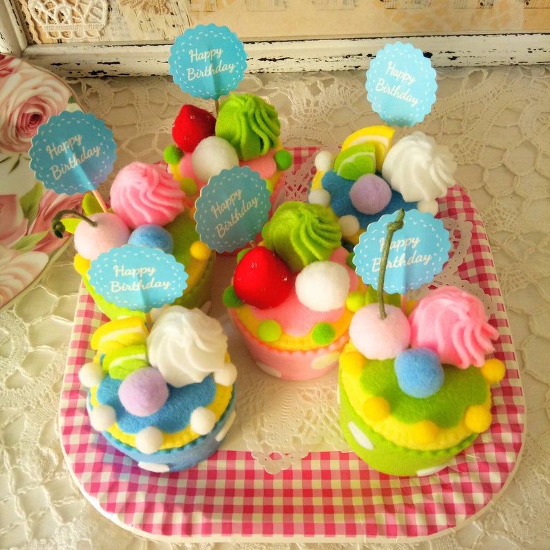 Cupcakes Set of 3 Decorative Muffins Cakes Felt Food | Etsy