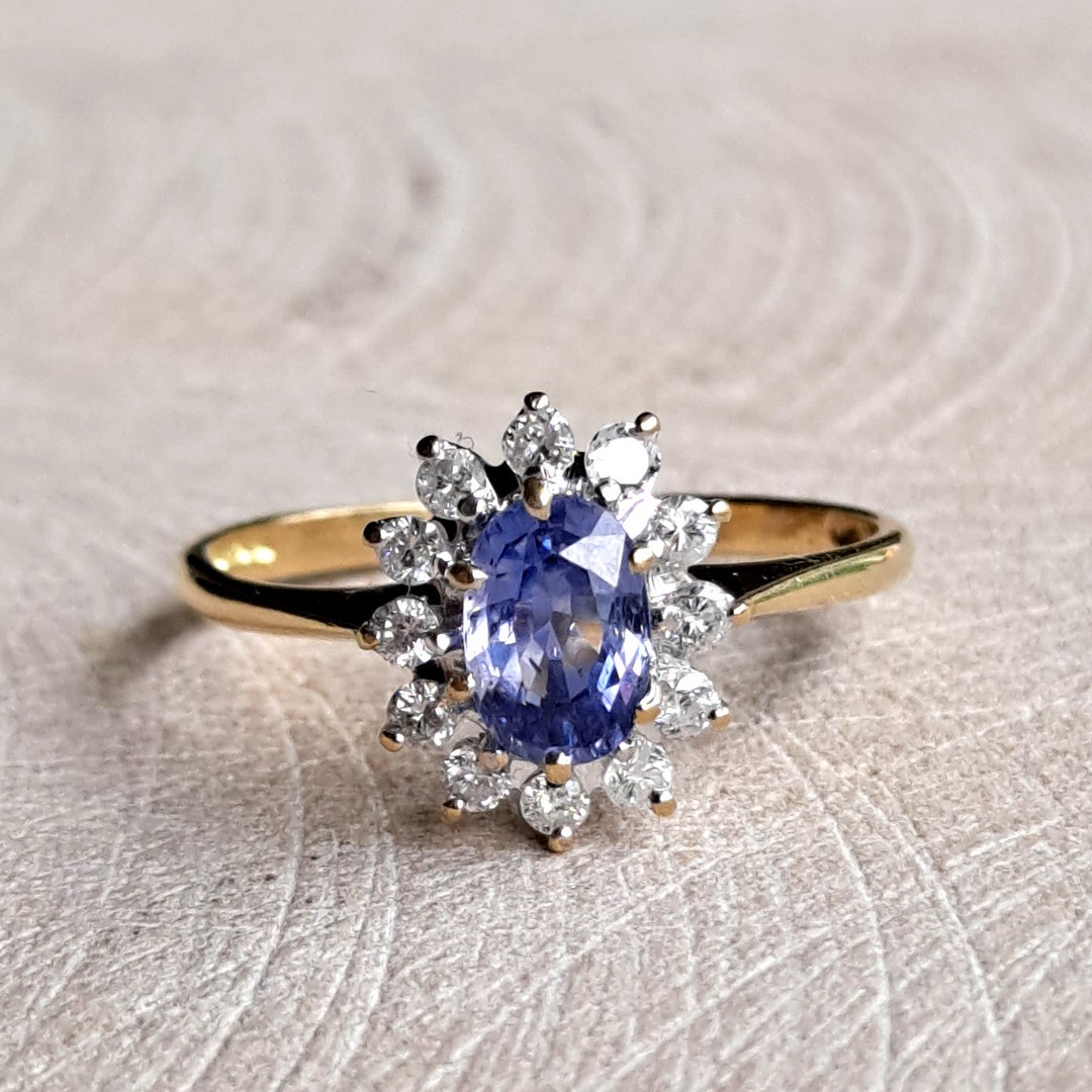 Sapphire and Diamond Halo Ring: 18K Yellow Gold, GIA G.G. Appraisal - Etsy