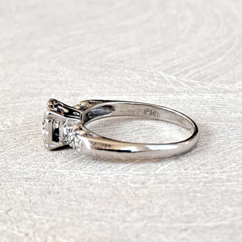 Vintage Diamond Engagment Ring Illusion Mount .28 Carat SI1 - Etsy