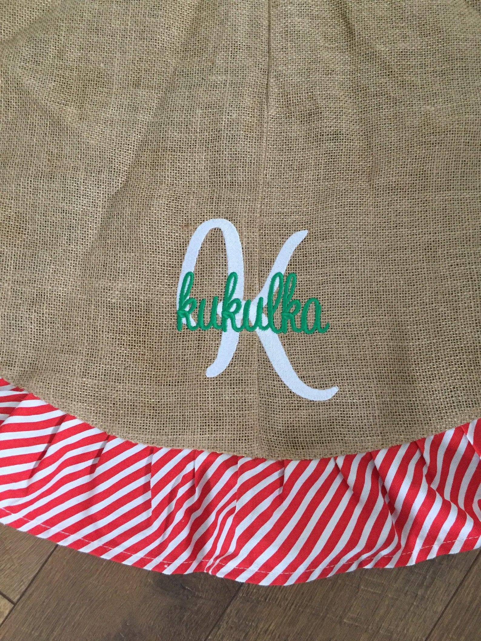 Monogrammed Jute Christmas Tree Skirt- Ruffle Edge - Etsy
