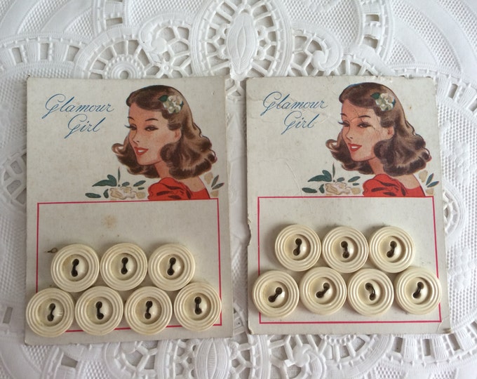 1940s Yellow Plastic Buttons Dukay & Co. on Card Twisted Braid Edge - Etsy