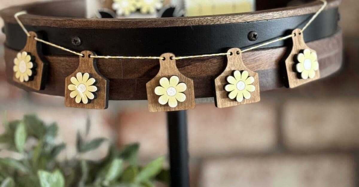 Highland Cow Spring Tiered Tray 4 Piece Set, Decor, Garland, Fully ...