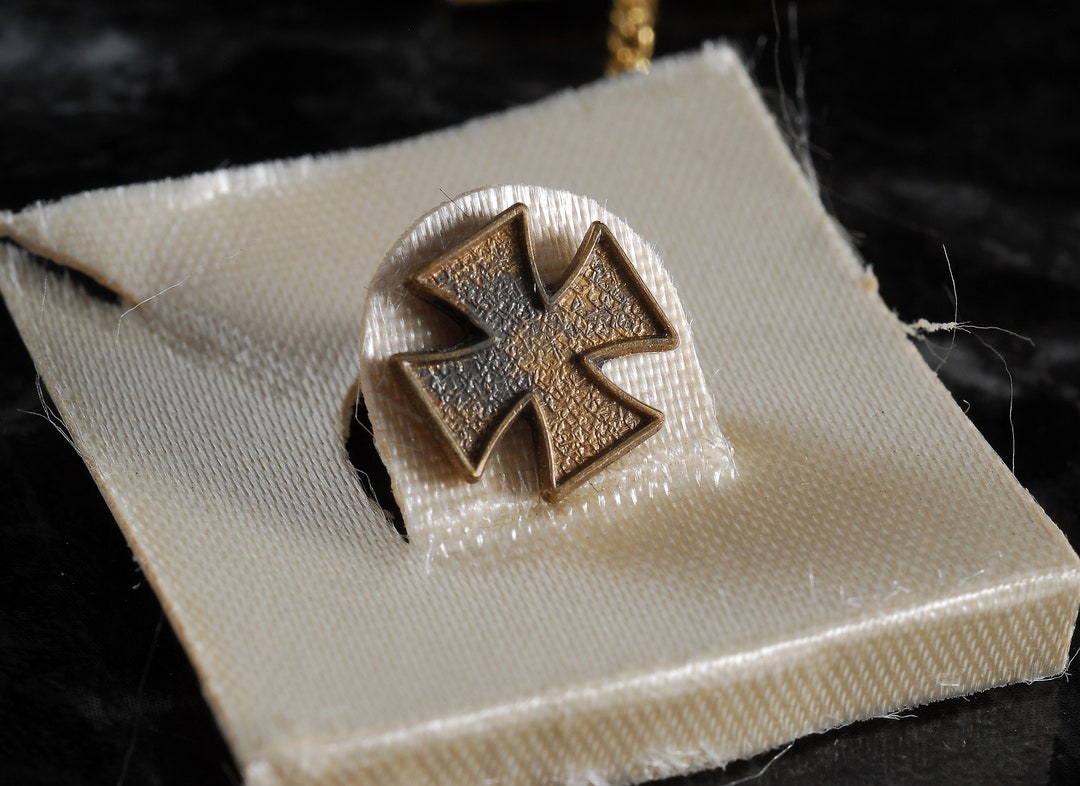 Vintage Gothic Cross Pin Tie Tack Bronze Tone New Old Stock in Case. - Etsy