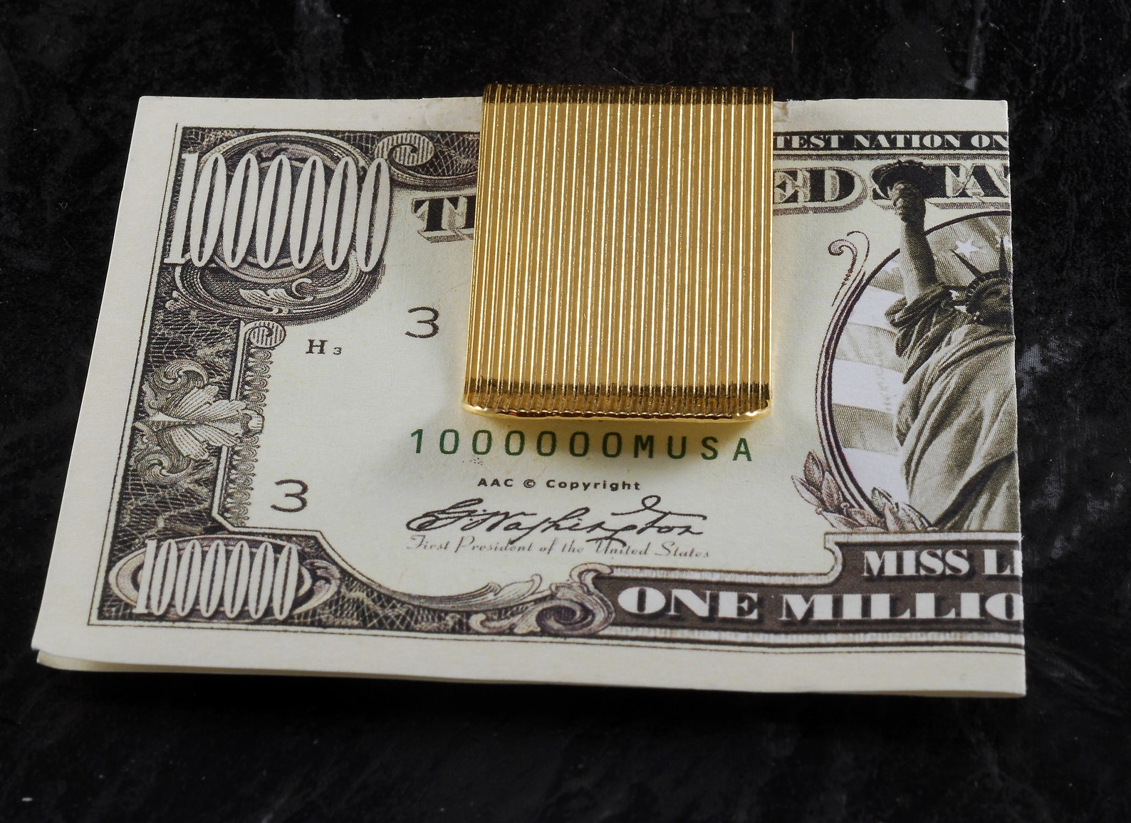 Vintage Money Clip Letter R Gold Plated Brass W Diamond Chip Ribbed NOS ...