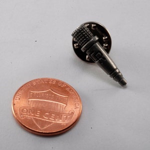Vintage "cr" Microphone MIC Studio Style Microphone Pin Back - Etsy