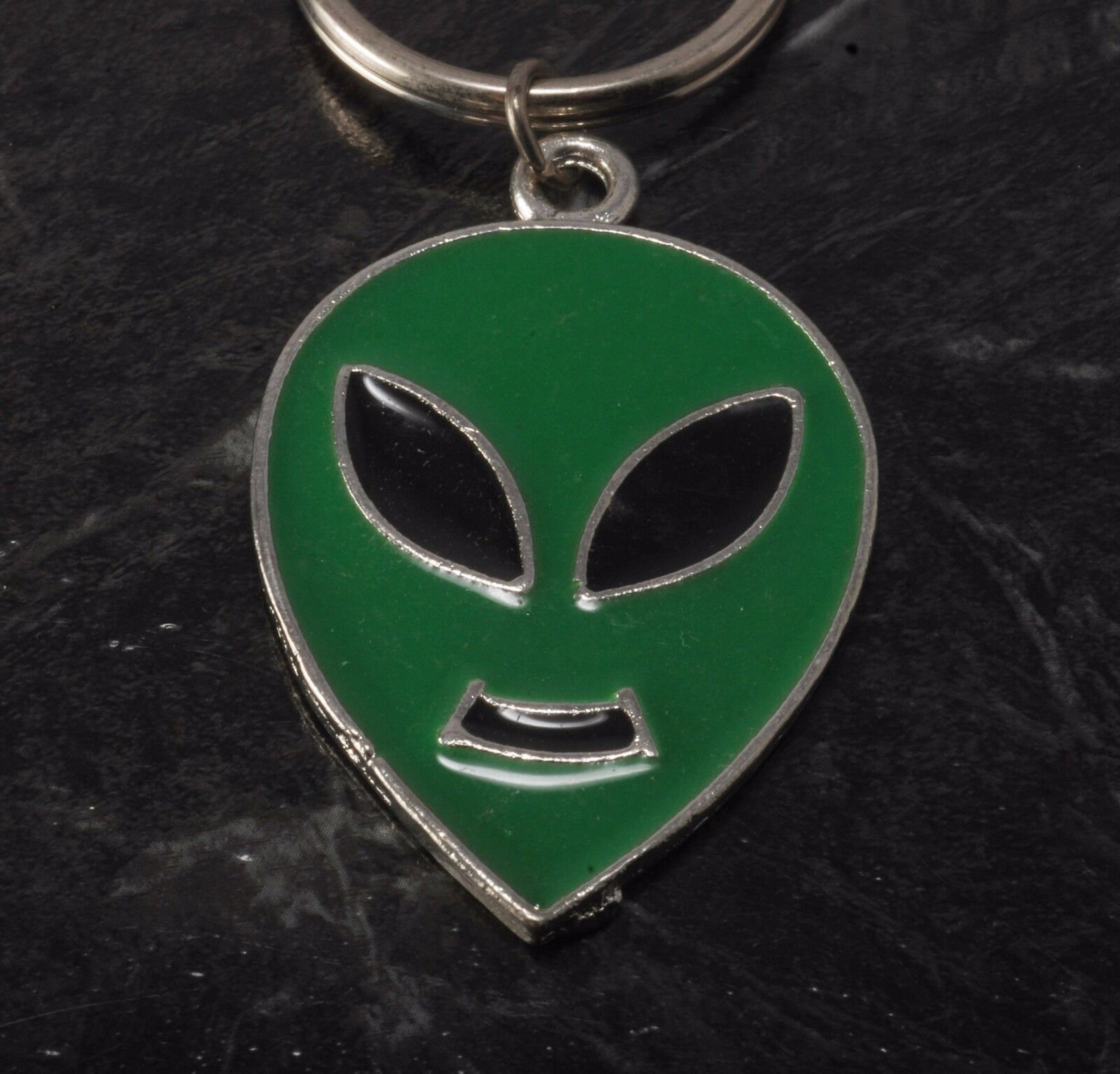 Vintage Alien Keychain Enamel Green Silver Metal - Etsy
