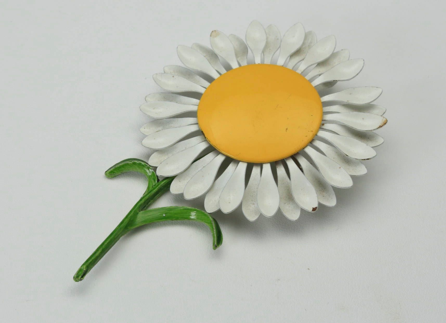Vintage Metal Daisy Pin Brooch White Petals Yellow Center | Etsy