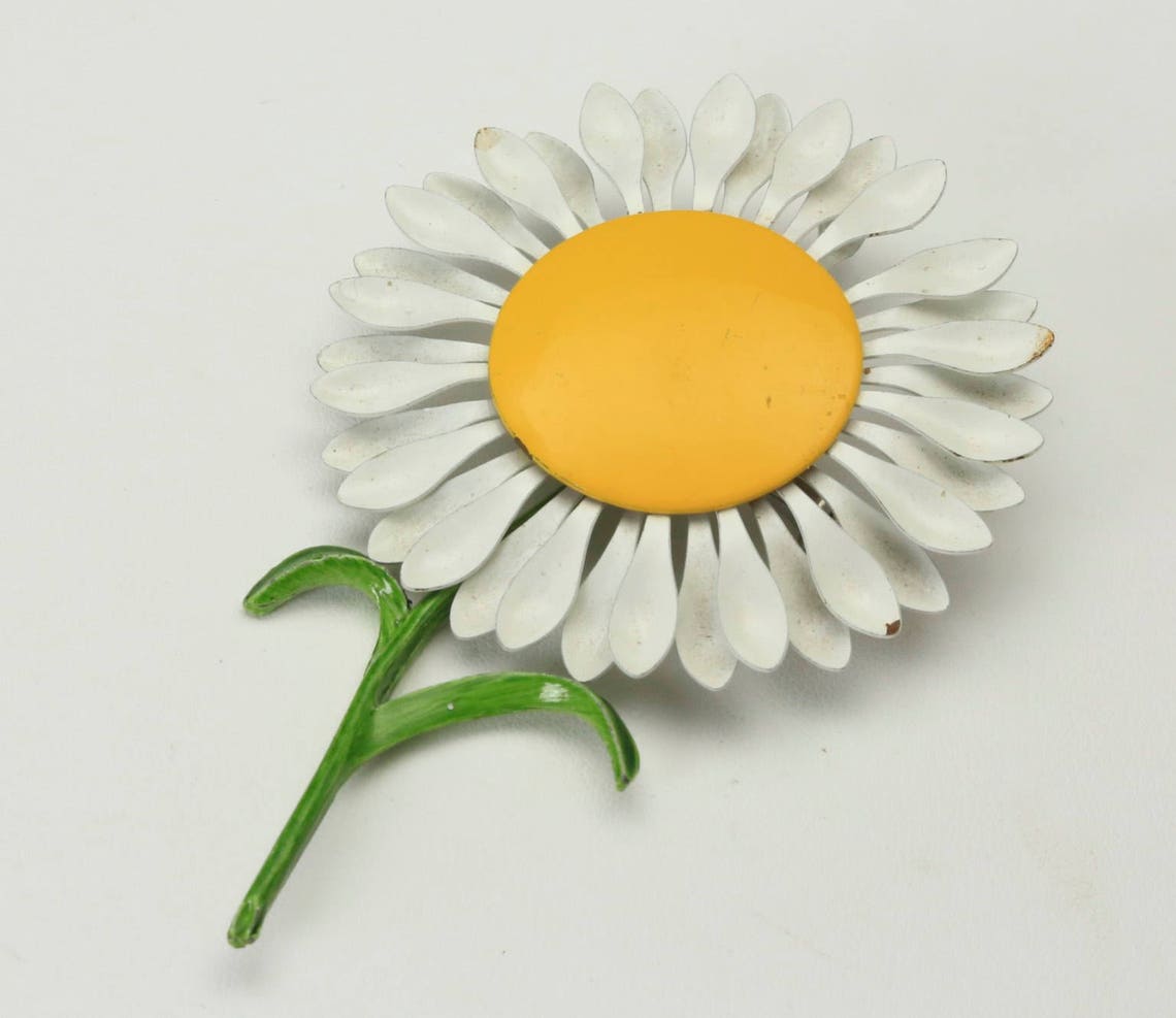 Vintage Metal Daisy Pin Brooch White Petals Yellow Center | Etsy