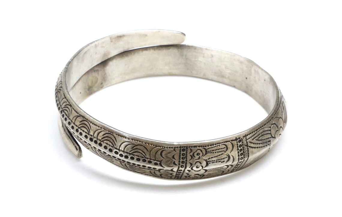 Vintage Heavy Tribal Arm Band Cuff Bracelet Boho Gypsy Etched Silver ...