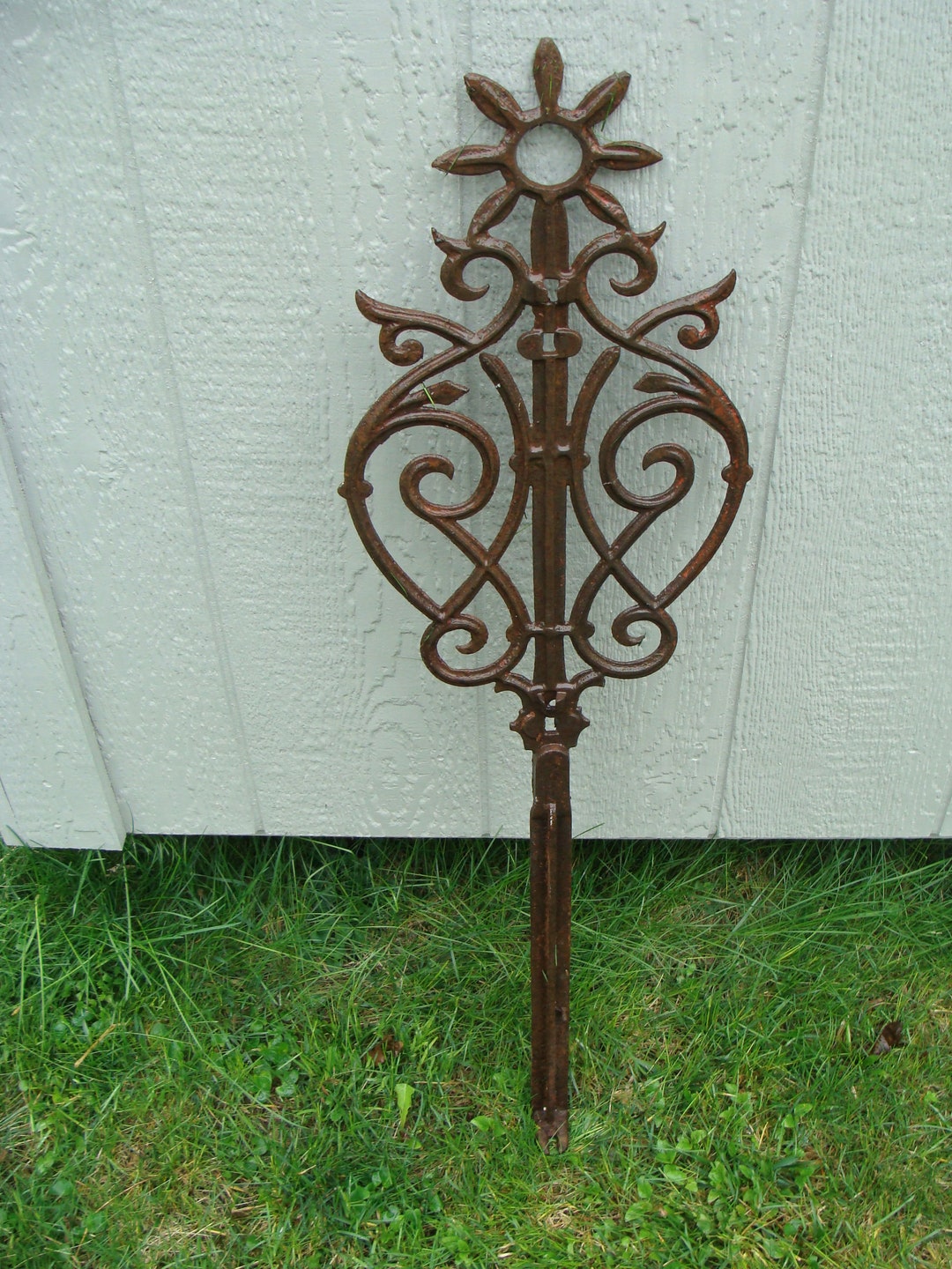 One Singular Antique Victorian Iron Railing Panel Post 36-1/4h X 10-3/4 ...
