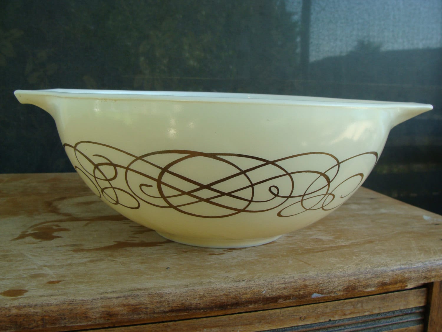 Vintage Mid Century Modern Pyrex Large One Gallon Gold Scroll | Etsy