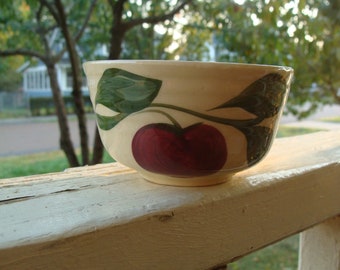 Watt Pottery Bowl - Etsy