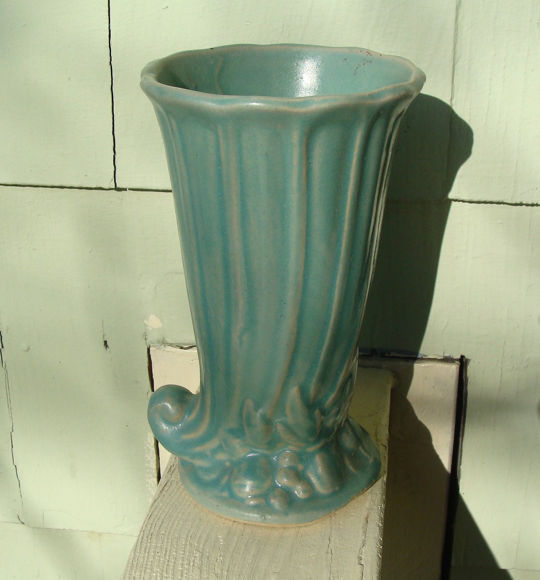 Antique Matte Turquoise Green Glazed Art Pottery Vase Mccoy Pottery ...