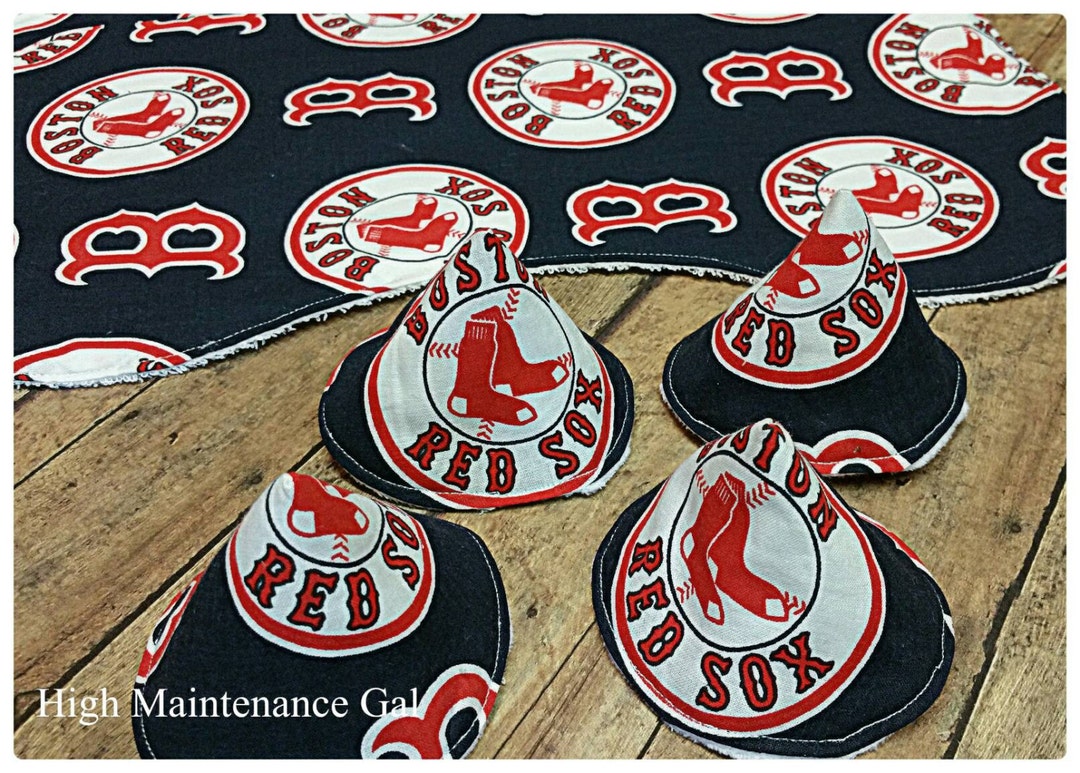 Boston Red Sox, New Parents Gift Set, Contoured Burp Cloth, Pee Pee Tee ...