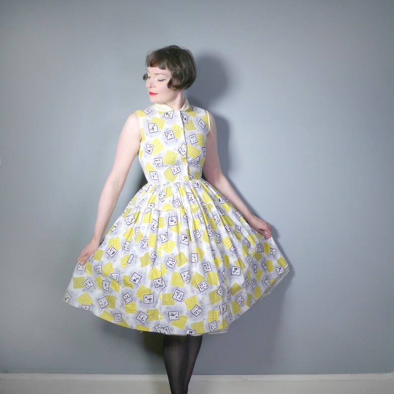 50s ATOMIC Novelty Print Dress in White YELLOW Grey and - Etsy