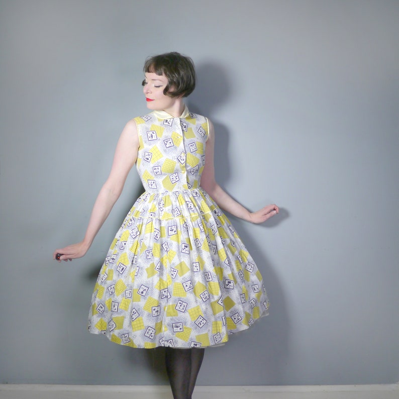 50s ATOMIC Novelty Print Dress in White YELLOW Grey and - Etsy