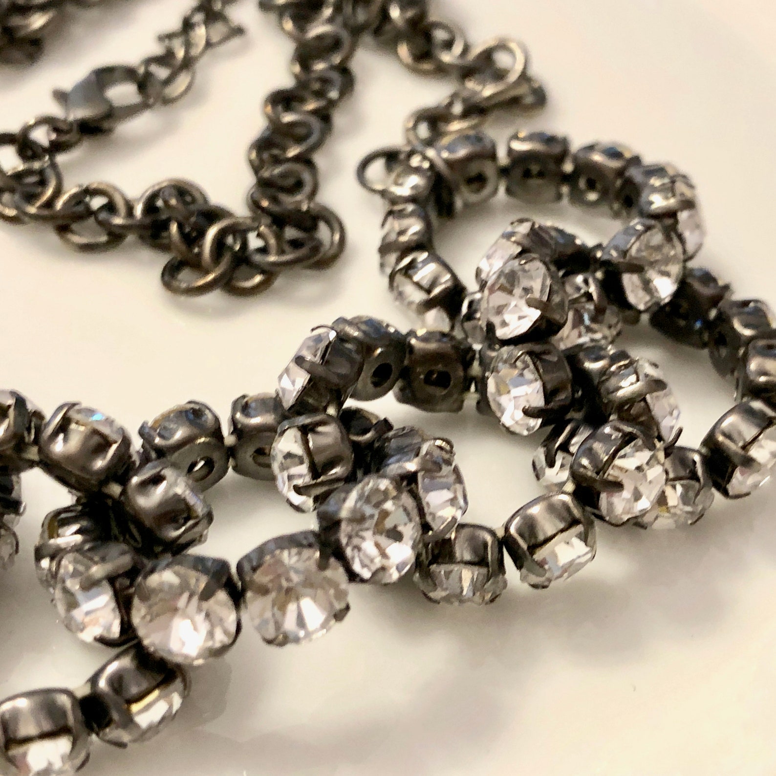 Collier strass Black Metal Chain vintage Jewelry Stretch Rings | Etsy