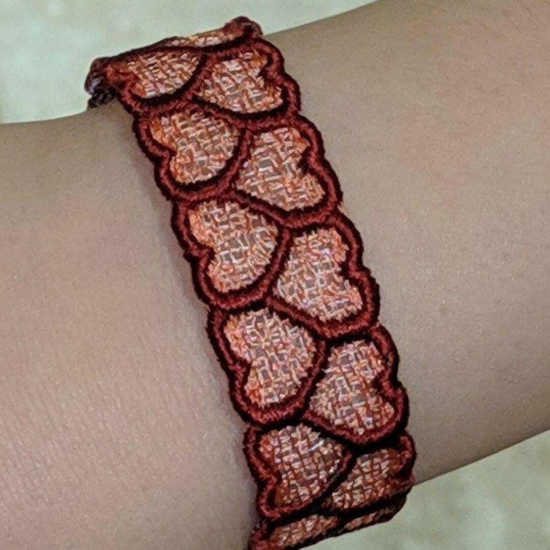 Hearts Bracelet Freestanding Lace in the Hoop Embroidery Design Ith in ...