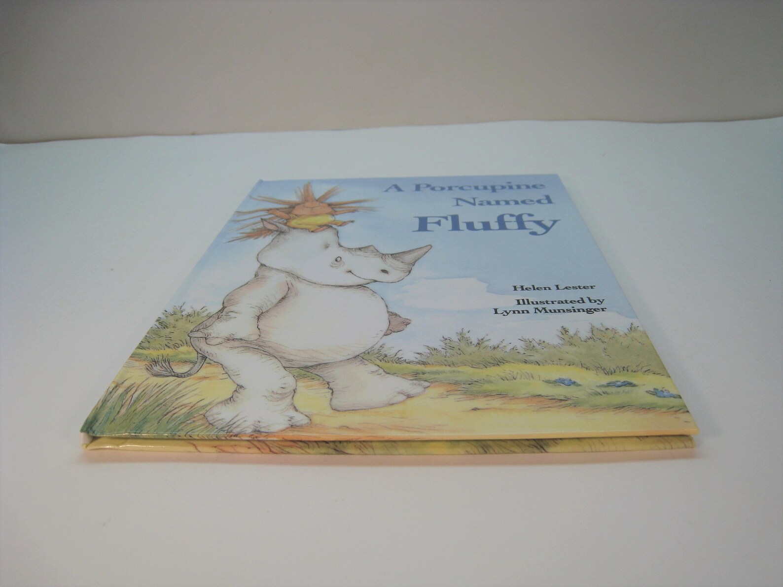 A Porcupine Named Fluffy (weekly Reader Books), Helen Lester ...
