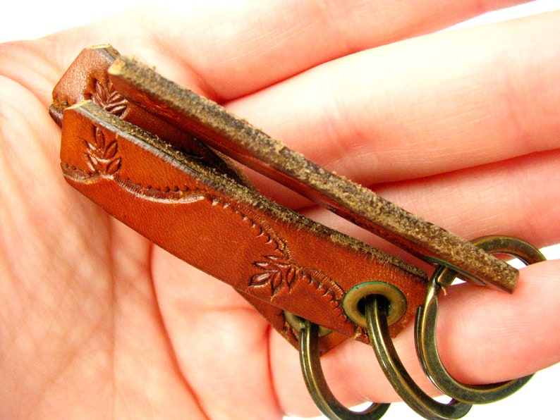 Repurposed Tooled Leather Belt Key Chain, Vintage Leather Handmade Key ...