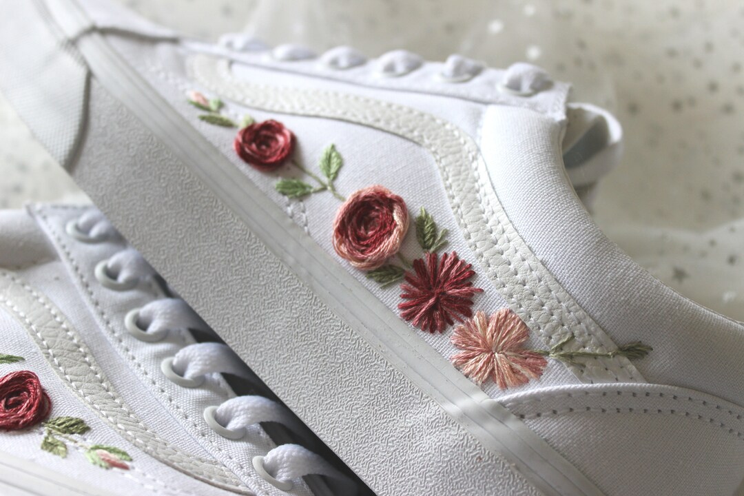 DUSTY PINK Two Rose Design, Custom Wedding Shoe, Custom Wedding Sneaker ...