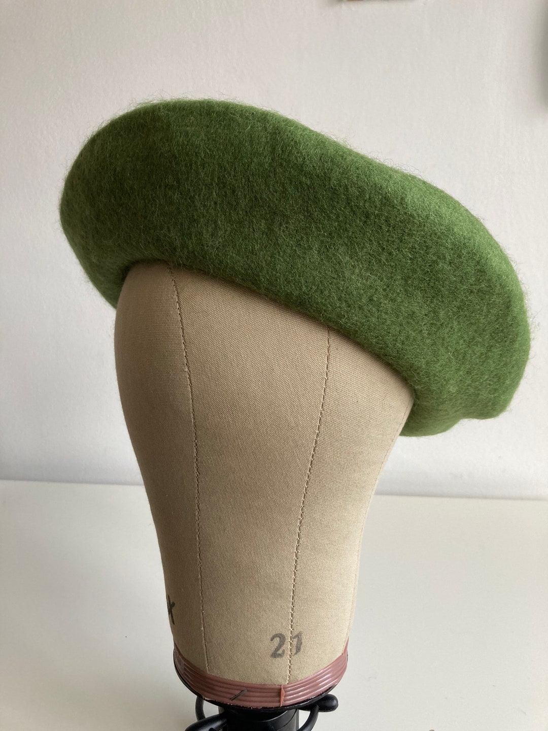 Thick Wool Beret: French Style, 24 Colors, Woolmark Accredited - Etsy