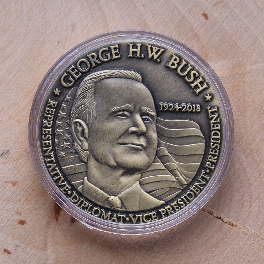 George H.W. Bush Commemorative Challenge Coin With Velvet Display Case ...