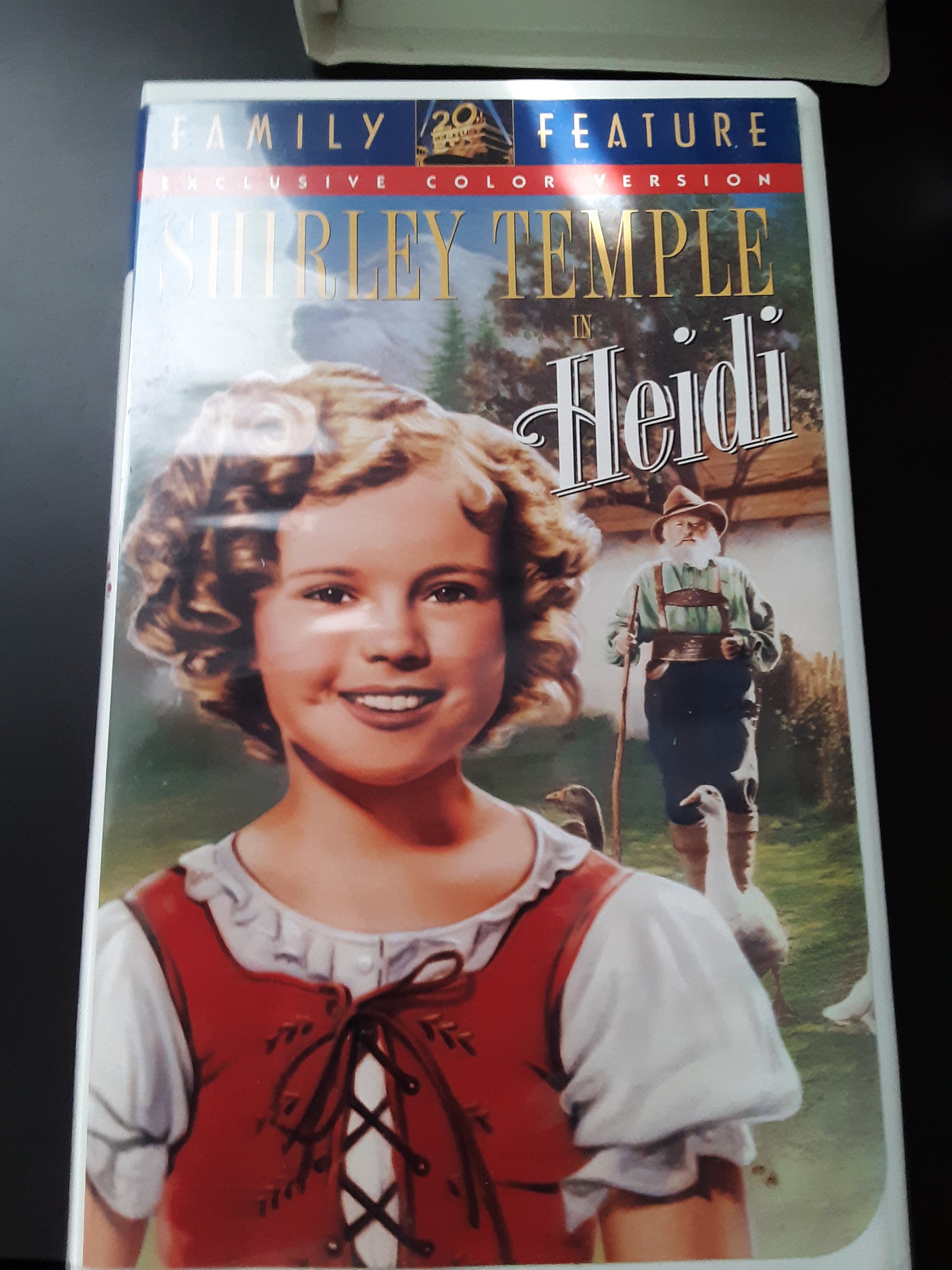 Shirley Temple Heidi Color