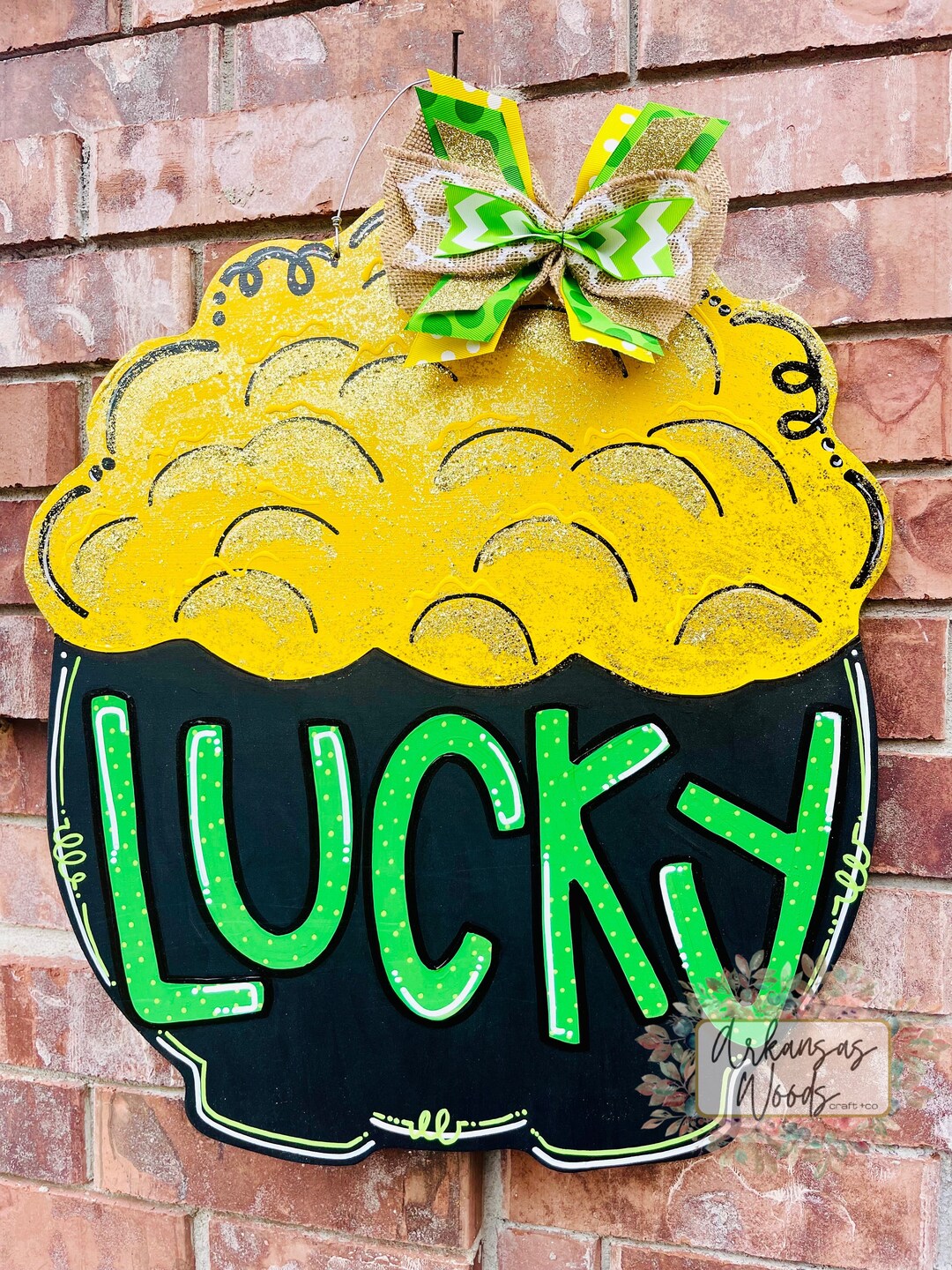 St Patricks Day Door Hanger, Lucky Door Hanger, Lucky Pot of Gold, St ...