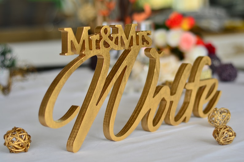 Mr & Mrs Custom Wedding Family Name Sign Script Mr and Mrs | Etsy