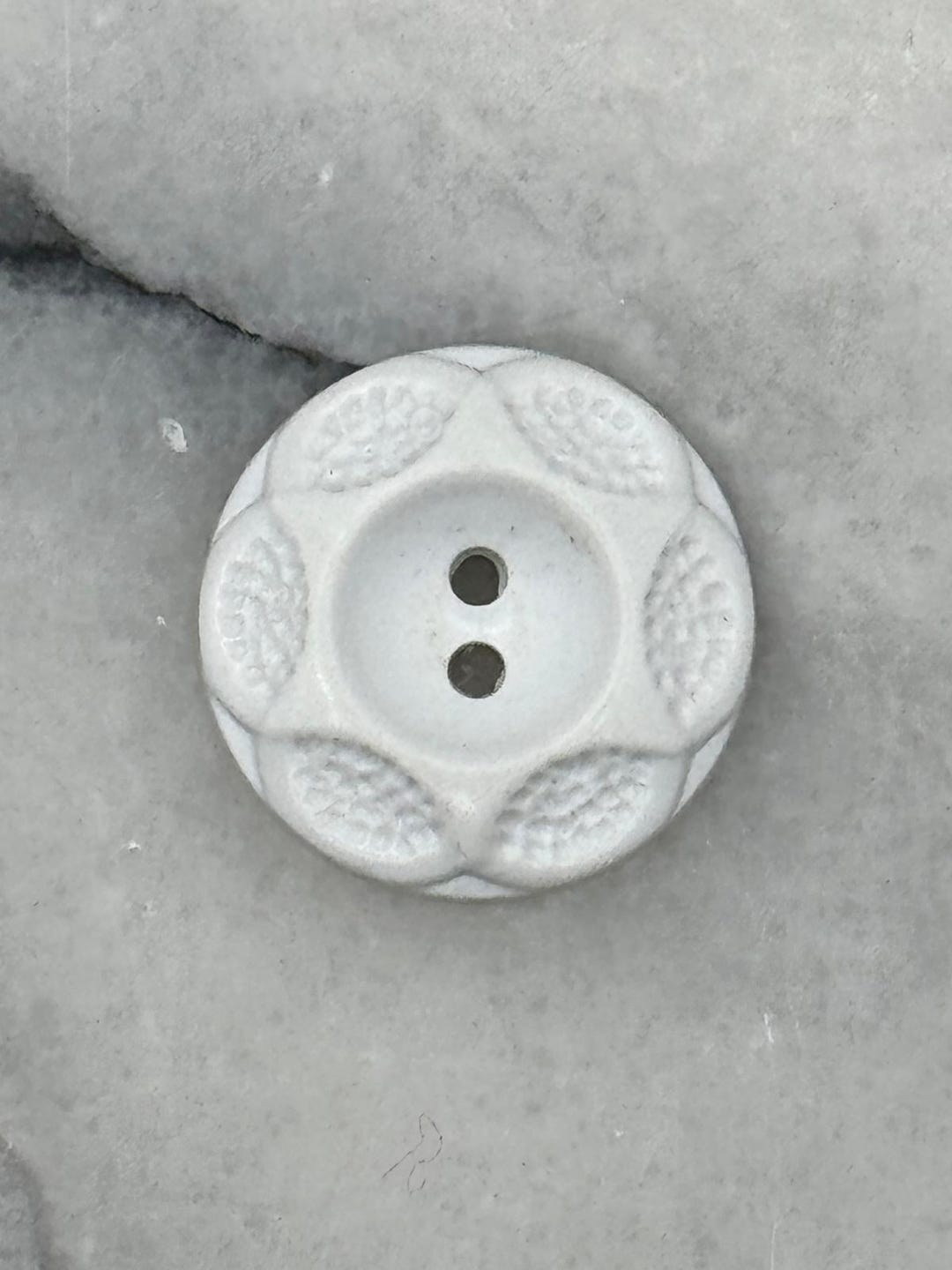 Vintage White Textured Buttons - Set of 3 (2cm) - Etsy