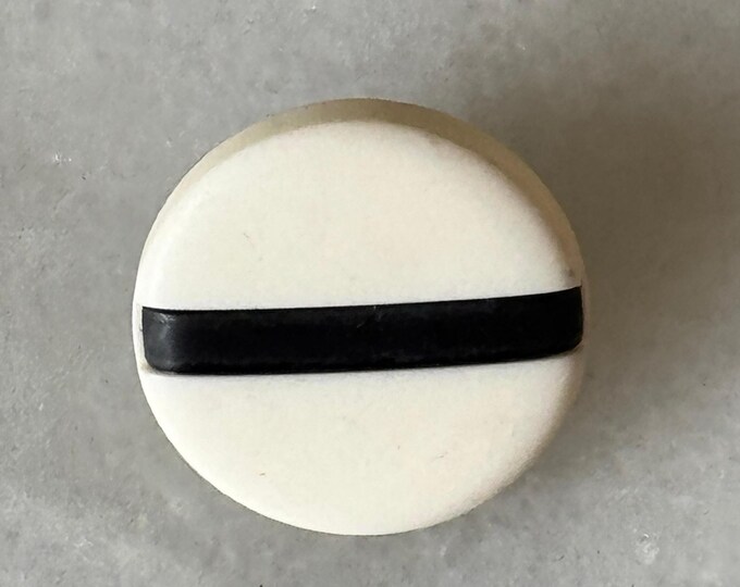 Vintage Black and White Mod Buttons - Set of 6 (2cm) - Retro Geometric ...