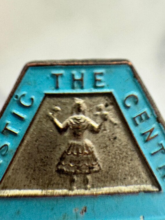 1960s Vintage The Spastic Centre Charity Badge – Tria… - Gem