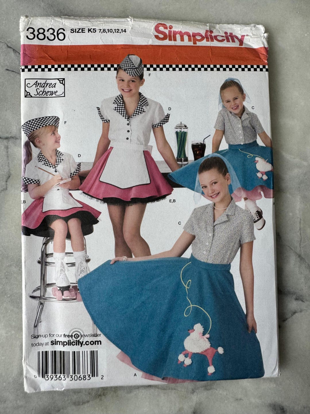 2007 Simplicity 3836 Sewing Pattern - Girls’ 1950s Poodle Skirt & Diner Costume (sizes 7-14 ...