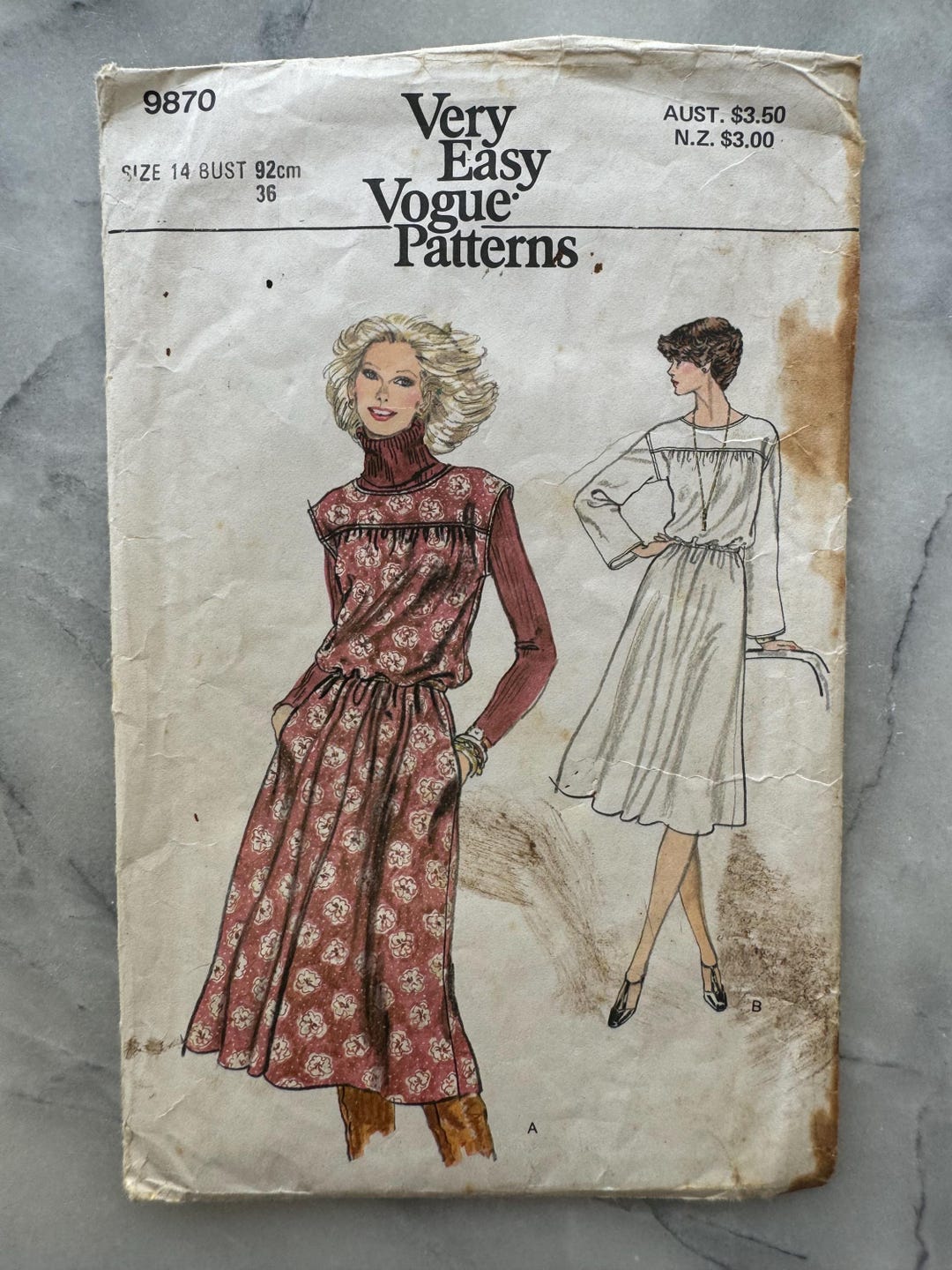 CUT & COMPLETE Vogue 9870 Sewing Pattern 1977 Vintage Loose-fitting ...