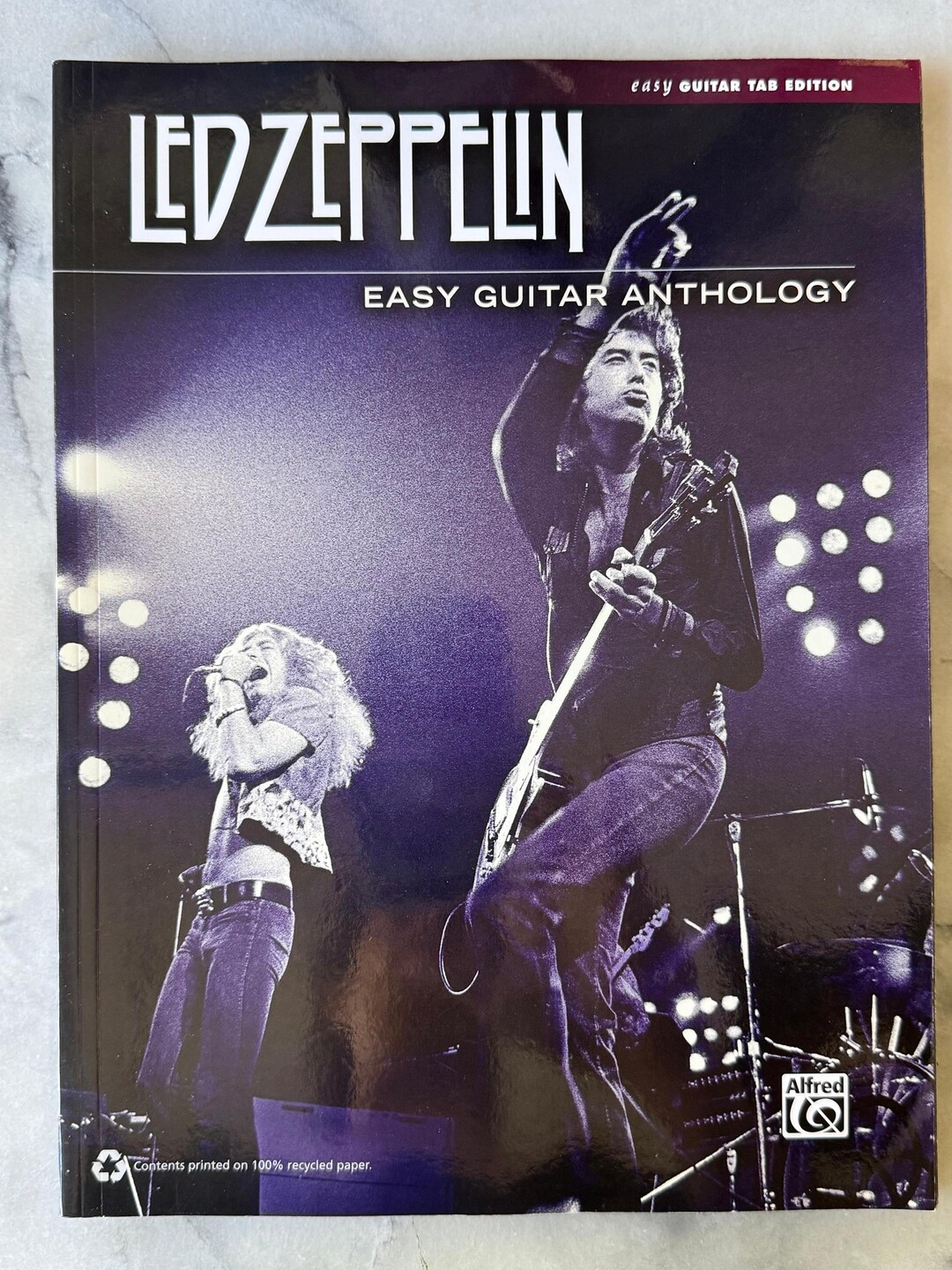 2009 Led Zeppelin Easy Guitar Anthology - TAB Songbook - Alfred Music ...