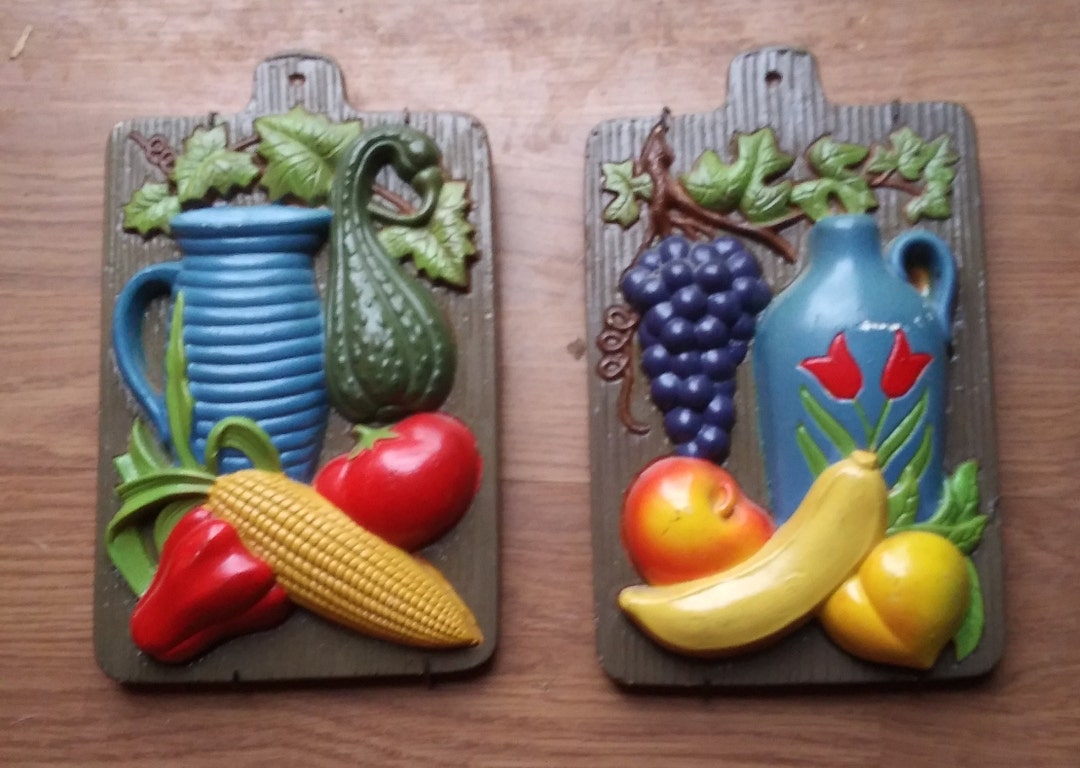 Vintage Chalkware Set of 2 Decorative Plaques Fruit and Veggies on ...