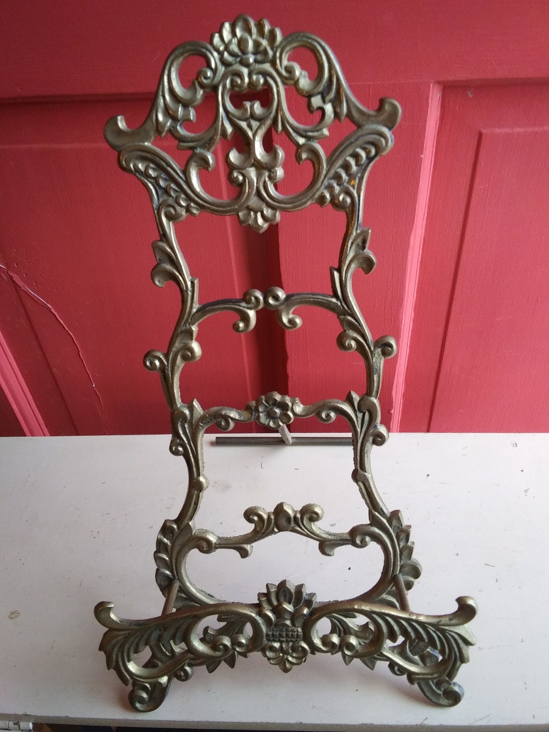 Mid Century Victorian Style Ornate Brass Easel Frame Ardalt Taiwan - Etsy