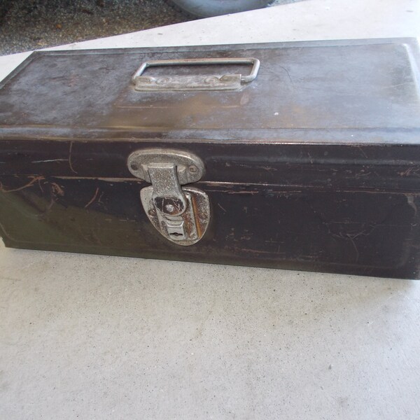 Metal Tackle Box - Etsy